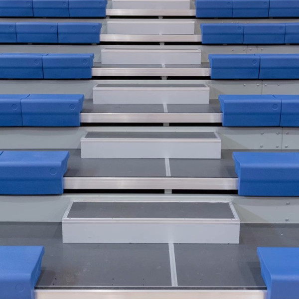 Manual Controlled HDPE Retractable Bleacher Seating Retractable ...